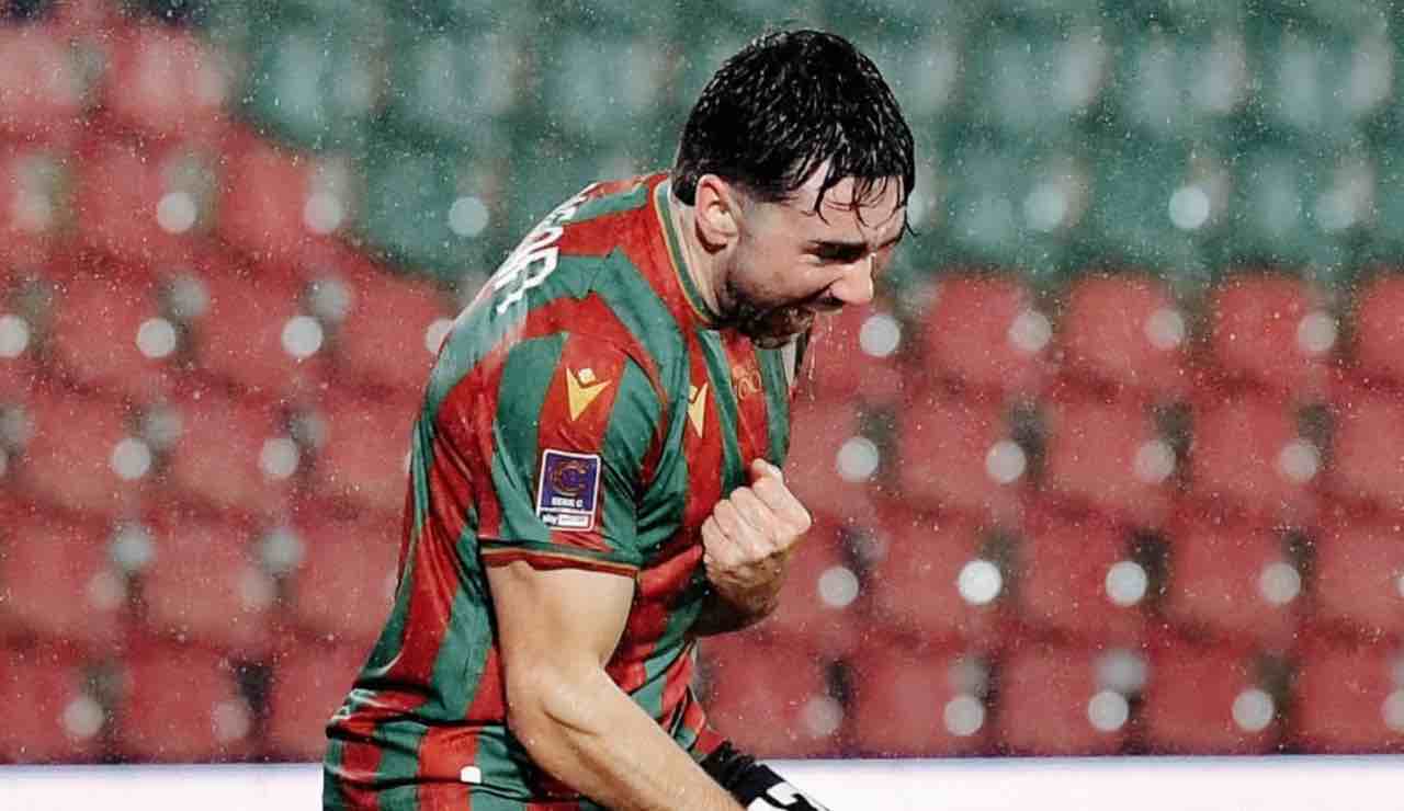 Ternana, da bordocampo il primo gol di Kerrigan non si scorda più ...